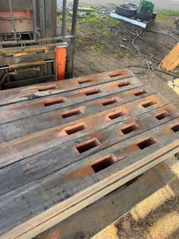 150x150mm Rough Sawn Red Ironbark Posts Ultimate Strength - Jak's ...